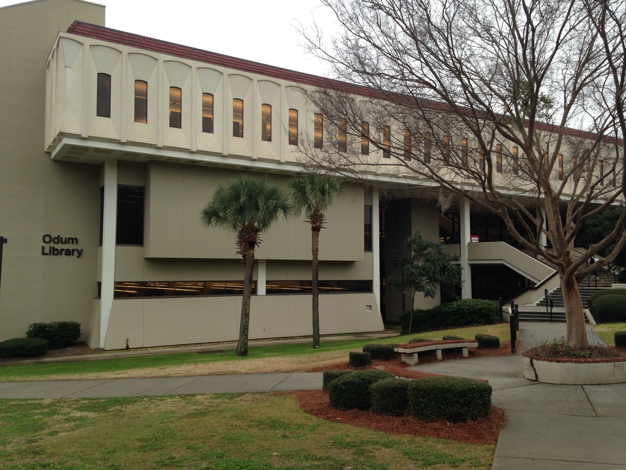 Odum Library: Is the helpdesk as helpful as it seems; Secret Shopper ...